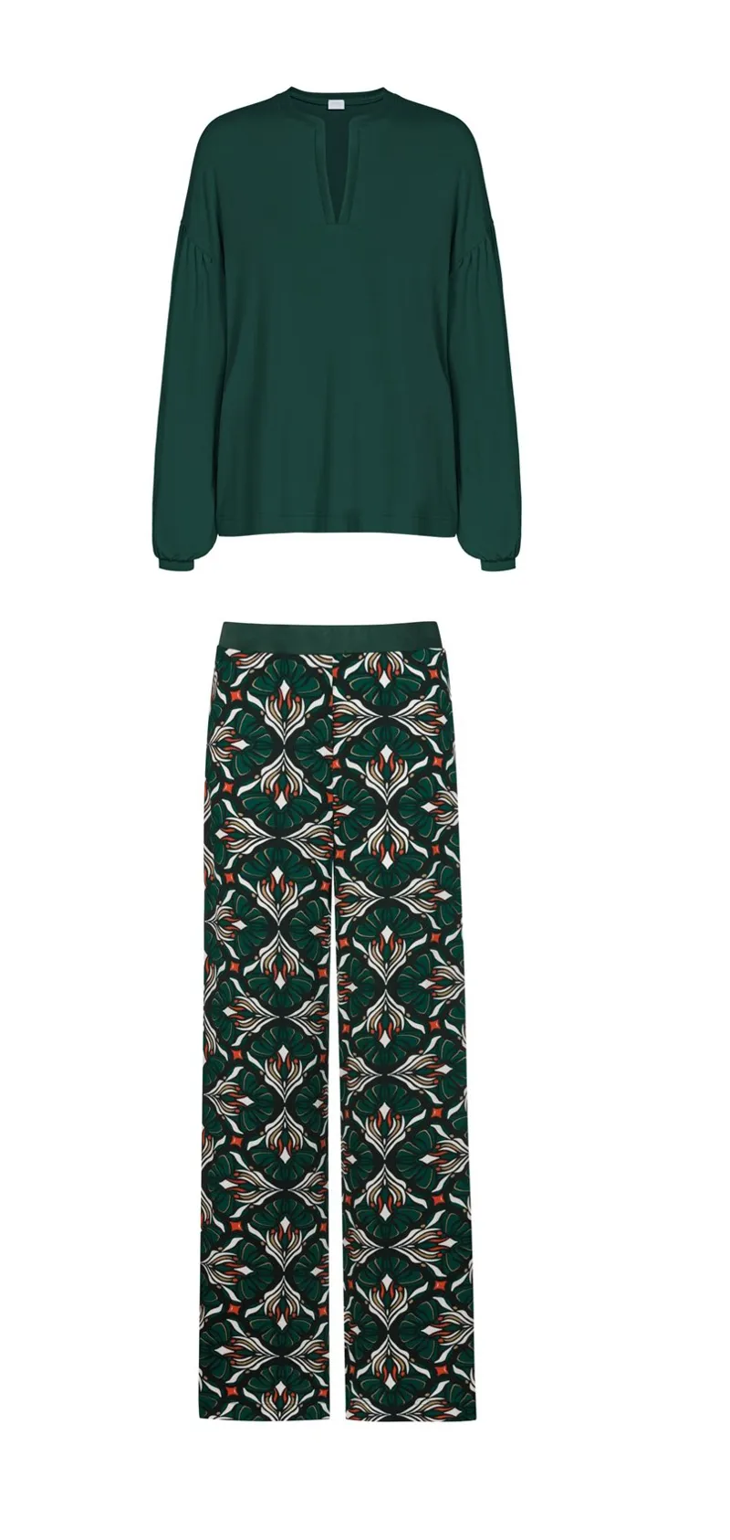 Mey Alena Lee Long Sleeve Pjyama in Green Leaves